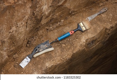 Objects Archaeologist Things Archaeologist Archaeological Brushes Stock ...