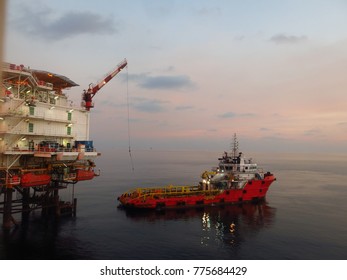 Offshore Vessel Loading Cargo Stock Photo 775684429 | Shutterstock
