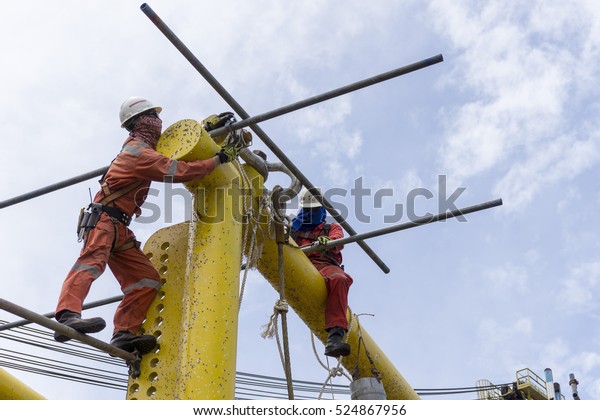 Offshore Workers Complete Falling Protection Working Stock Photo ...