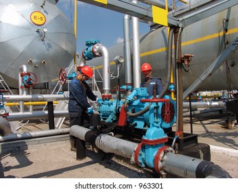 3,987 Oil rig installation Images, Stock Photos & Vectors | Shutterstock