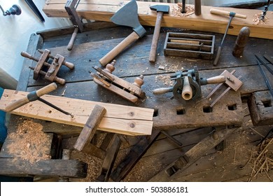620 Hand gimlet tool Images, Stock Photos & Vectors | Shutterstock