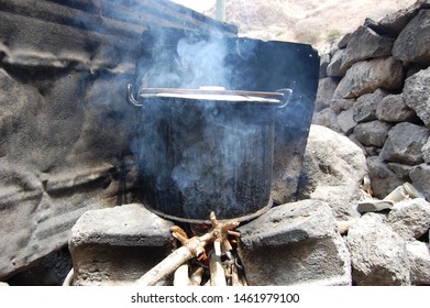 1,096 imágenes de Old cooking method - Imágenes, fotos y vectores de ...