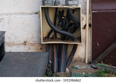 115 Junction Box Cover Images, Stock Photos & Vectors | Shutterstock