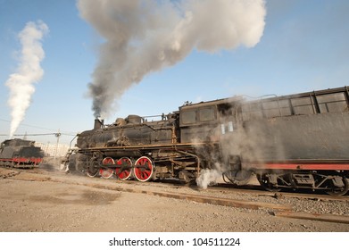 Old Fashioned Steam Engine Train Stock Photo 104511224 | Shutterstock