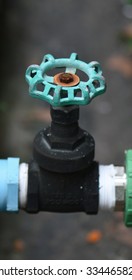 Old Gate Valve Stock Photo 334465829 | Shutterstock