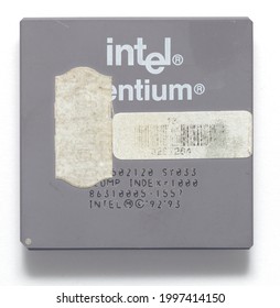 676 Intel pentium processor Images, Stock Photos & Vectors | Shutterstock