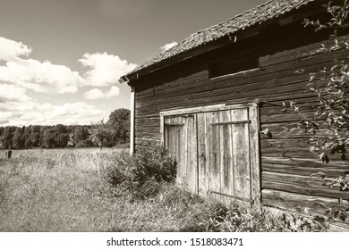 Old Run Down Barn Fields Background Stock Photo 1518083471 | Shutterstock