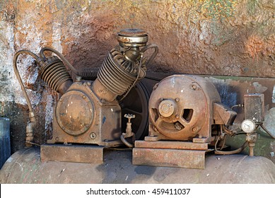 48,125 Rusty old engine Images, Stock Photos & Vectors | Shutterstock