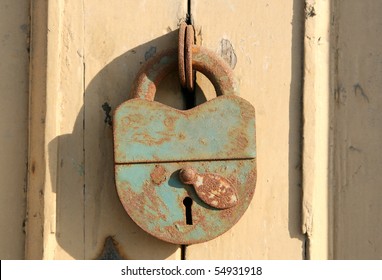 Old Rusty Lock Stock Photo 54931918 | Shutterstock