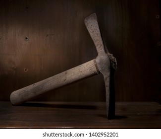 2,210 Old pickaxe Images, Stock Photos & Vectors | Shutterstock