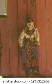 Yoke thay puppet : 23 images, photos et images vectorielles de stock ...