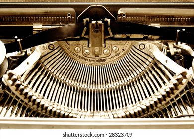 29,017 Old writing machine Stock Photos, Images & Photography ...