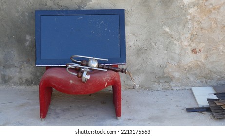410 Useless Things Images, Stock Photos & Vectors | Shutterstock