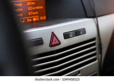 211 Onboard Car Computer Images, Stock Photos & Vectors | Shutterstock