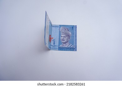 One Ringgit Malaysia Note White Background Stock Photo 2182583261 ...