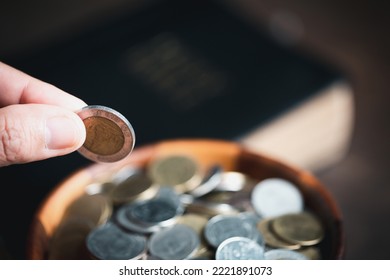 1,306 Jesus Giving Gift Images, Stock Photos & Vectors | Shutterstock