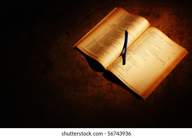 Open Book Knowledge Learning Stock Photo 56743936 | Shutterstock