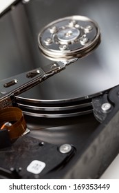 Open Computer Hard Disk Stock Photo 169353449 | Shutterstock