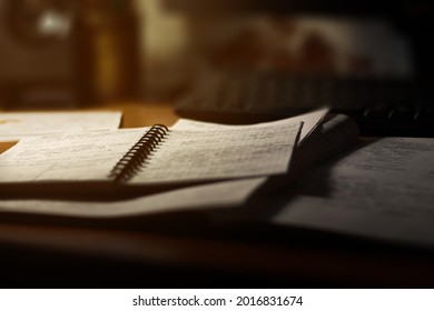 765 Reading dim light Images, Stock Photos & Vectors | Shutterstock