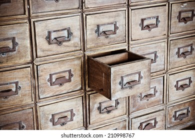 Open Old Empty Drawer Stock Photo 210998767 | Shutterstock