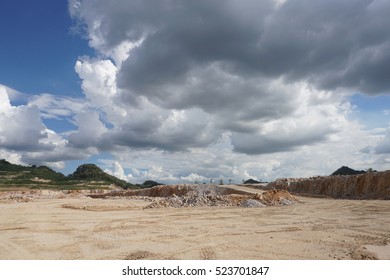 Open Pit Limestone Mining Stock Photo 523701847 | Shutterstock