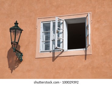 33,845 Open window street Images, Stock Photos & Vectors | Shutterstock