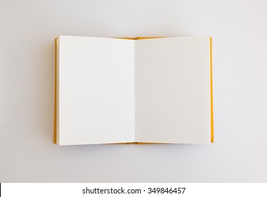 133,107 Plain pages Images, Stock Photos & Vectors | Shutterstock