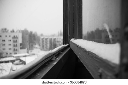 9,412 Open window in winter Images, Stock Photos & Vectors | Shutterstock