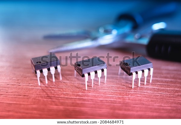 Operational Amplifier Chips On Table Bokeh Stock Photo 2084684971 ...
