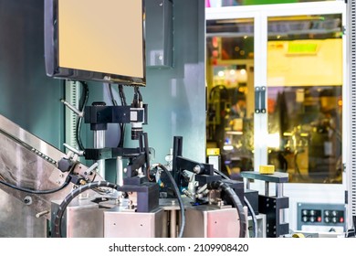 Machine vision inspection 858 รายการ ภาพ ภาพสต็อกและเวกเตอร์ | Shutterstock