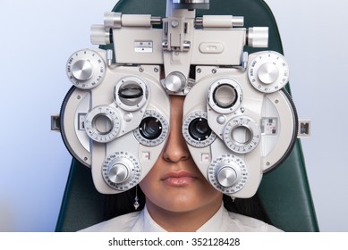 2,753 Optometry Machine Vision Images, Stock Photos & Vectors ...