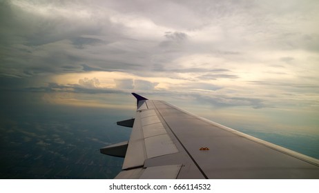 Outside Plane Window Stock Photo 666114532 | Shutterstock