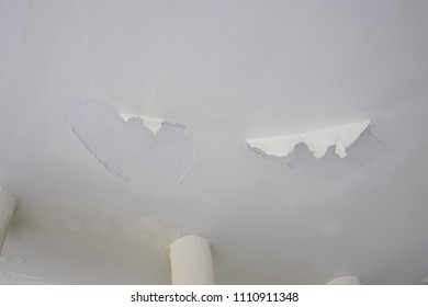 Paint Falling Off Ceiling Plaster Stock Photo 1110911348 | Shutterstock