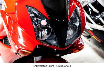 758 Red Glossy Bike Images, Stock Photos & Vectors | Shutterstock