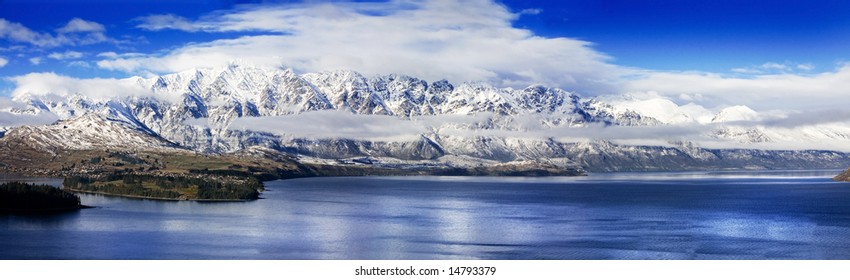 Panoramic Remarkables Mountain Range New Zealand Stock Photo 14793379 ...