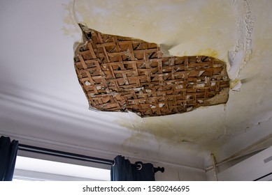 Part White Plaster On Ceiling Fell Stock Photo 1580246695 | Shutterstock