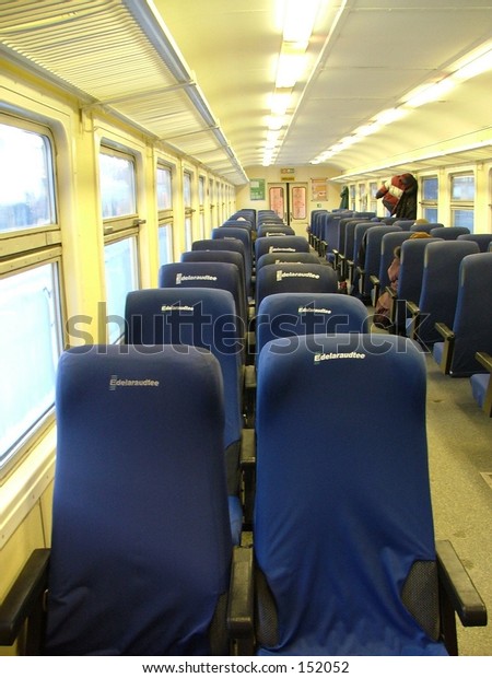 Passenger Train Inside Foto de stock 152052 | Shutterstock