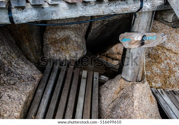 Pathway Through Rocks Direction Sing Go Stock Photo 516699610 ...
