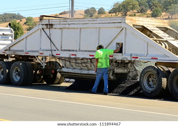 Paving Crew Putting Down Layer Asphalt Stock Photo 111894467 | Shutterstock