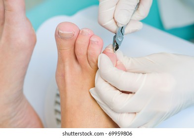 1,137 Cleaning Toe Nails Images, Stock Photos & Vectors | Shutterstock