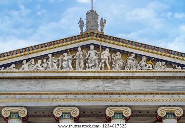 Pediment Columns Ionic Order Building Academy : stockfoto (nu bewerken ...
