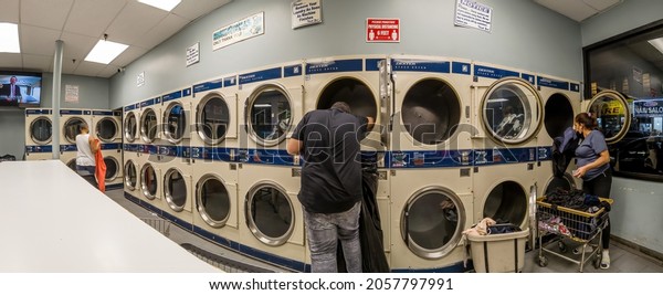 48 Commercial Laundry Unit Images, Stock Photos & Vectors | Shutterstock