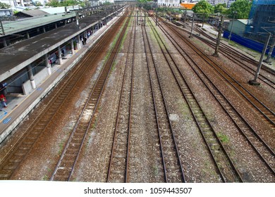 Perspective View Train Station Parallel Railway Stock Photo 1059443507 ...