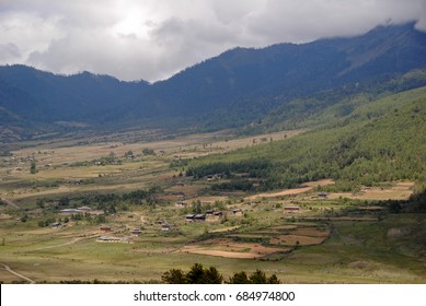 30 Phobjika valley Images, Stock Photos & Vectors | Shutterstock