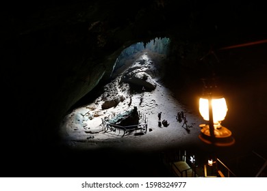 Sinter columns : 59 images, photos et images vectorielles de stock ...