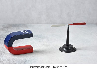 4,145 Magnetic compass needle Images, Stock Photos & Vectors | Shutterstock