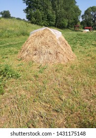Pictured Small Haystack Closeup Stock Photo 1431175148 | Shutterstock