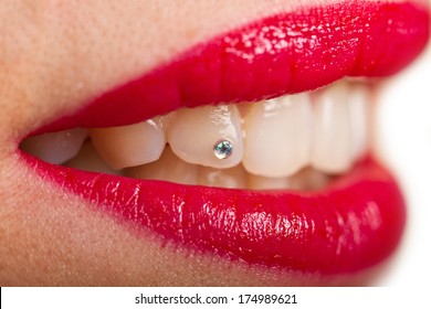 7,110 Teeth Piercing Images, Stock Photos & Vectors | Shutterstock
