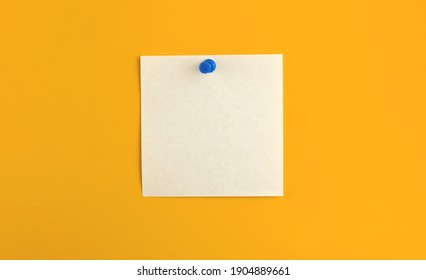 158,032 Notes pin Images, Stock Photos & Vectors | Shutterstock