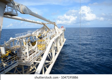 35 Pipe lay stinger Images, Stock Photos & Vectors | Shutterstock